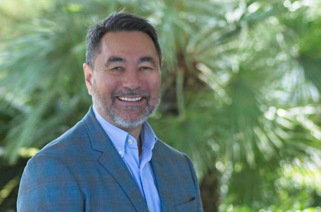 » Speaker Bio and Photos Doug Stringer